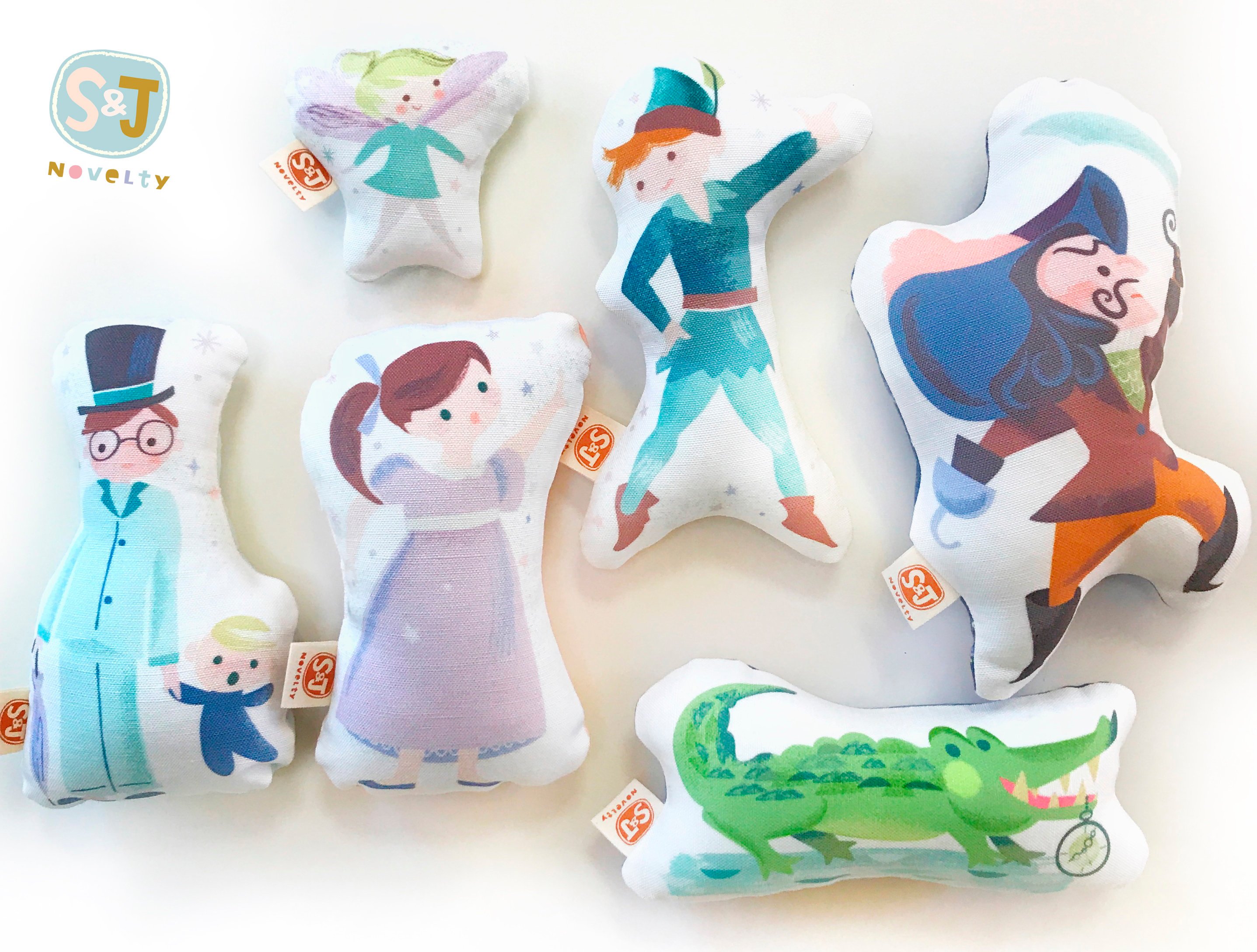 Neverland Playset with 6 Miniature Stuffed Toys – S & J Novelty